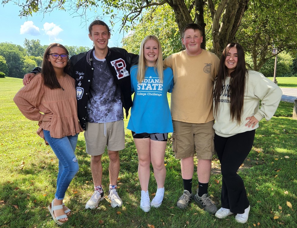Junior Class Chooses Representatives | Riverton Parke Jr./Sr. High School